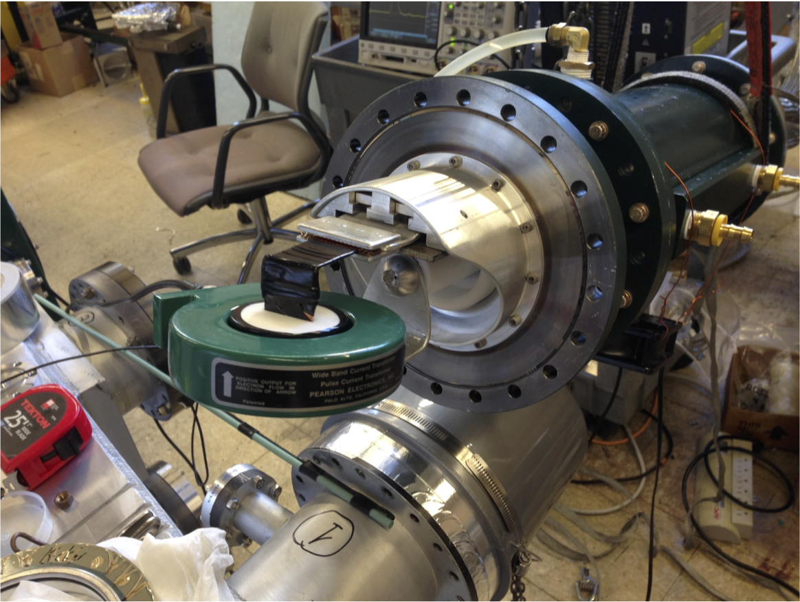 High Voltage Feedthrough